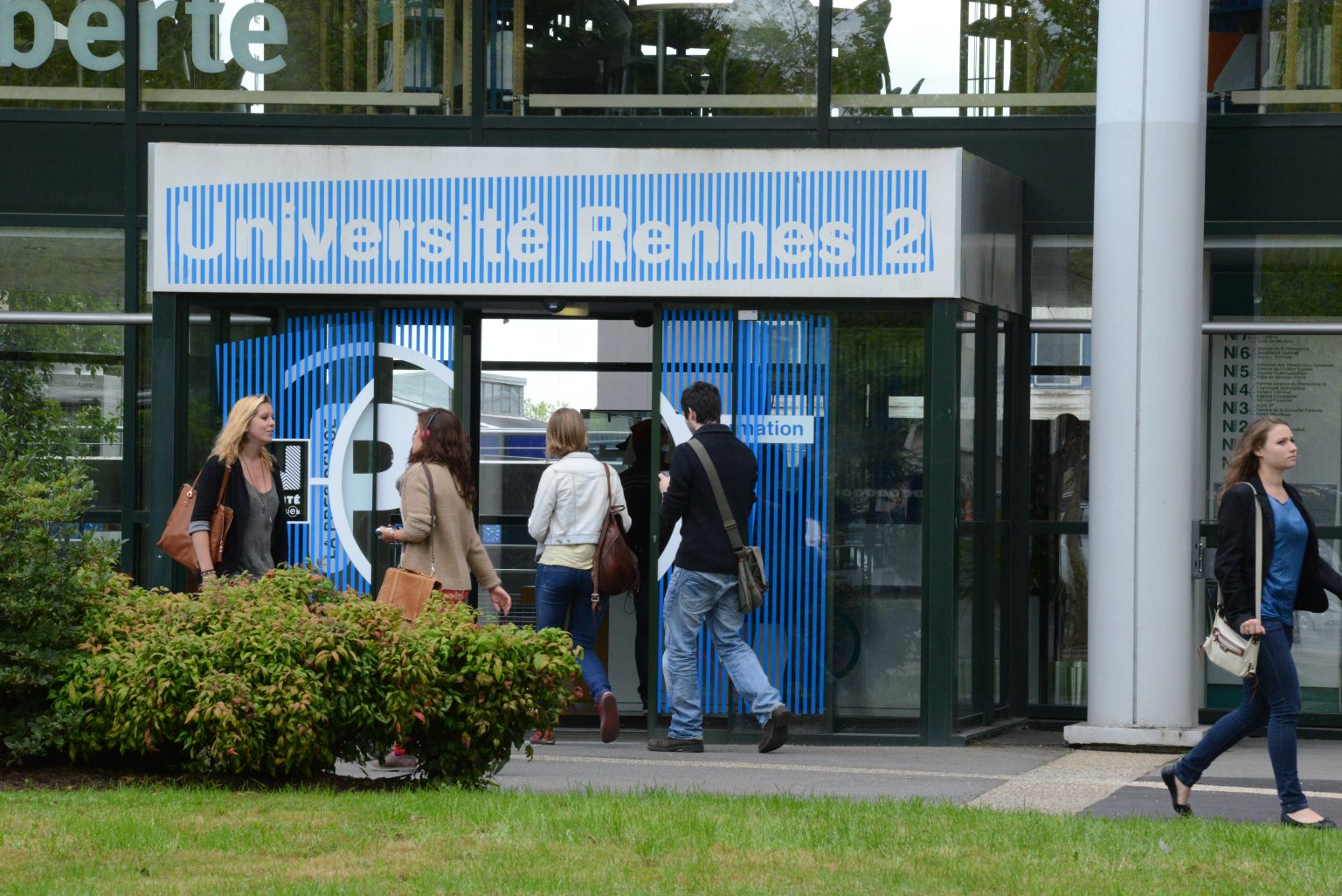 Dual Degree Programs - Royal University of Law and Economics